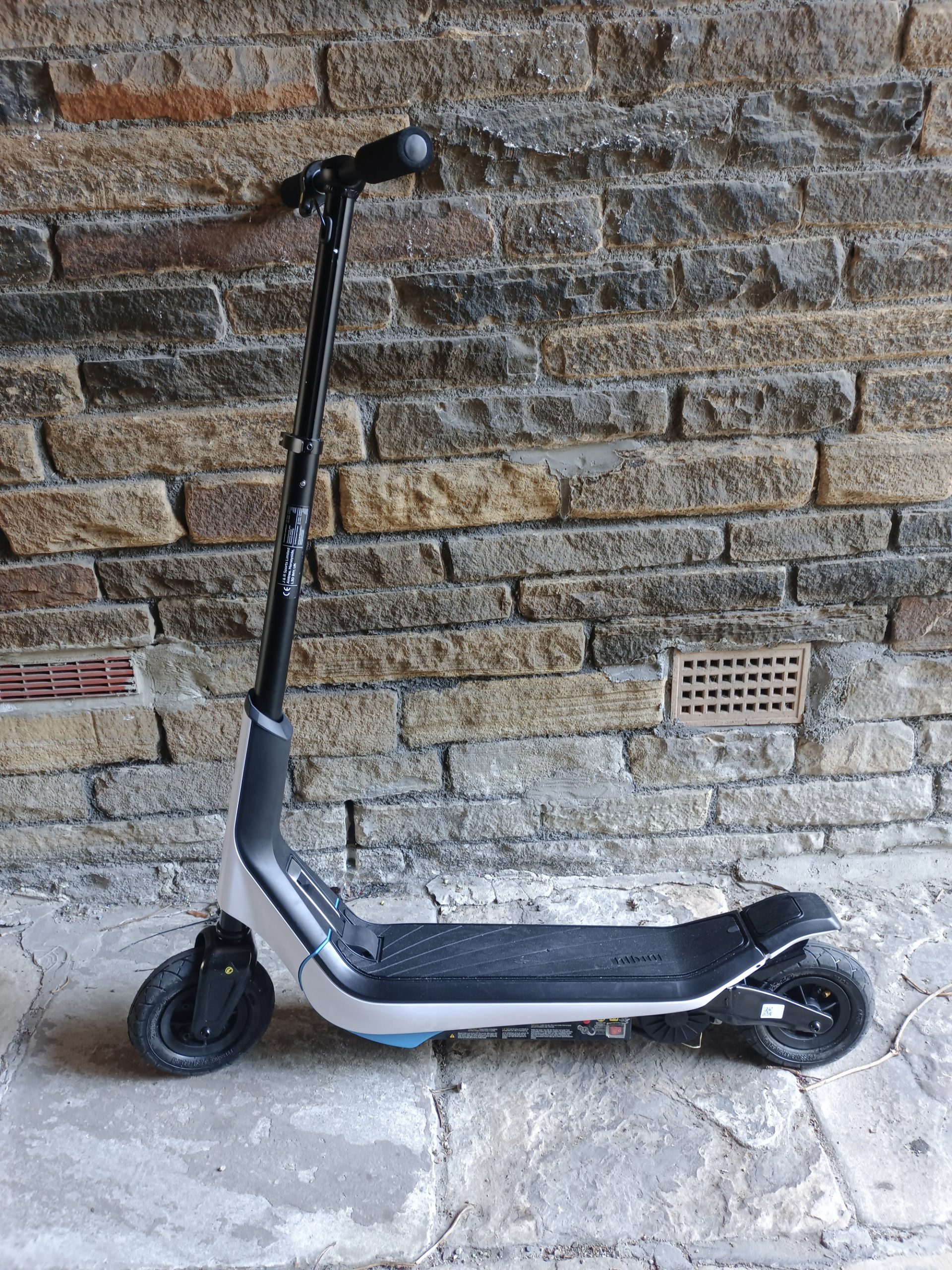 Experience the Ultimate Joyride With the JD Bug Fun Series Electric ...